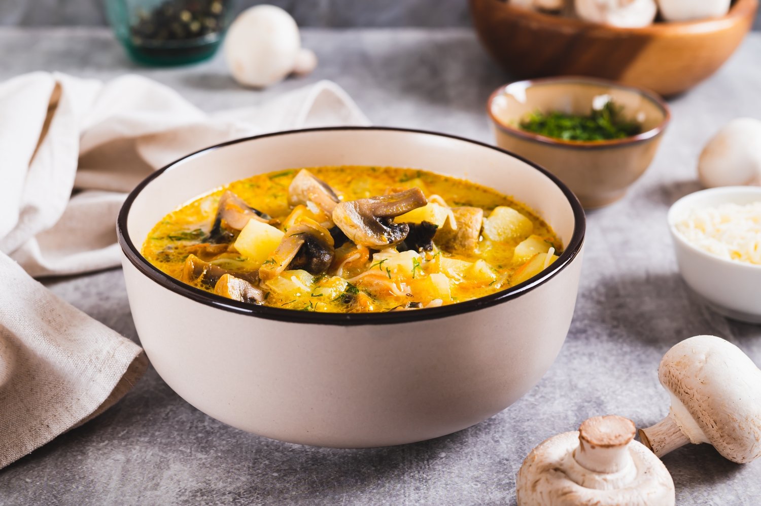 Découvrez mes conseils de rédactrice culinaire pour bien accueillir la ...