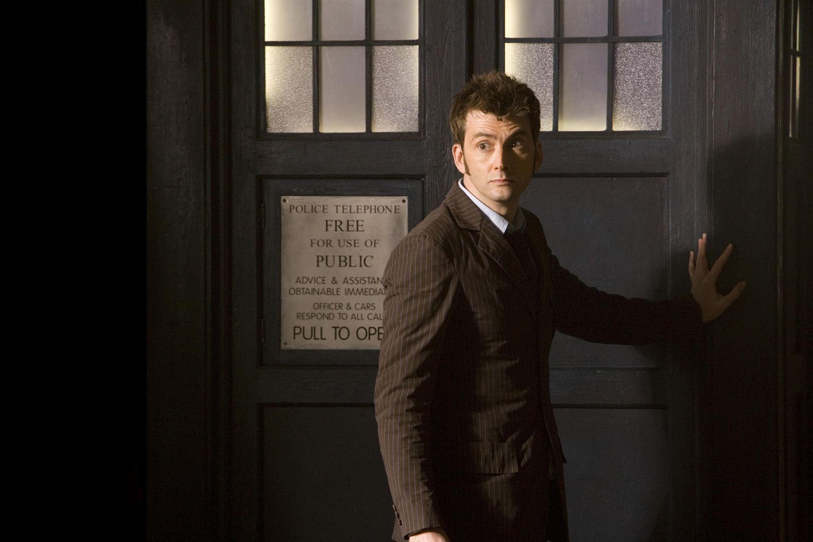 Doctor Who annonce avec enthousiasme le retour de David Tennant dans ...